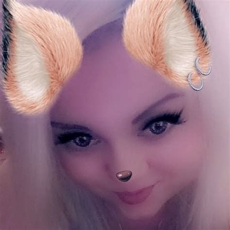 Tinka (@tinkaserova) • Threads, Say more