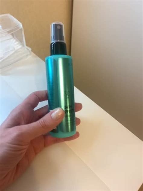 LETIQUE COSMETICS Спрей солнцезащитный для лица и тела SUN PROTECTIVE ...