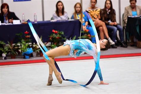 Welcome to Gymfango: Neviana Vladinova Leaps Ahead of the Competition