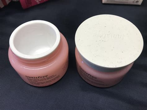Innisfree Dewy Glow Jelly Cream with Jeju Cherry Blossom + Replacement ...