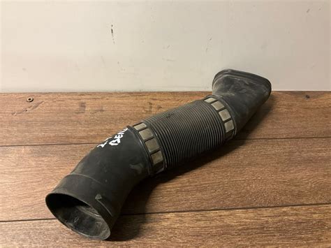 Mercedes-Benz E W211 2006 Petrol / gas air intake hose pipe A1120943482 ...