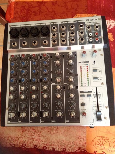 Phonic MM1202 image (#636264) - Audiofanzine