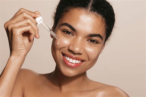 Using Face Toner For Your Skincare Routine - Beauté