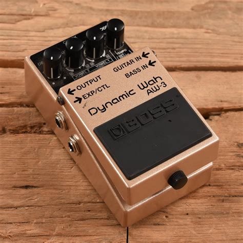 Boss AW-3 – Chicago Music Exchange