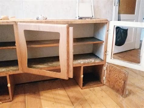 amozelampeczke: Kredens kuchenny z lat 60-tych