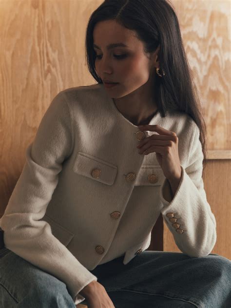 Шерстяной прямой жакет с крупными пуговицами :: LICHI - Online fashion ...