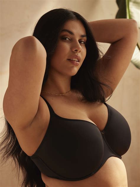 Panache Lingerie | D+ Bras | Panache | Cleo | Panache Sport