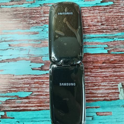 گوشی تاشو سامسونگ مدل E1272 | دو سیمکارت | Samsung GT-E1272 | (بدون ...