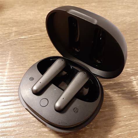 (True Wireless Earbuds Review) UGREEN HiTune T1: A connoisseur's ...