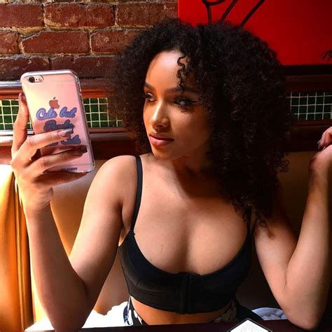 Mejores 71 imágenes de jaylen barron en Pinterest | Poses para fotos, Arma blanca y Bob de ...