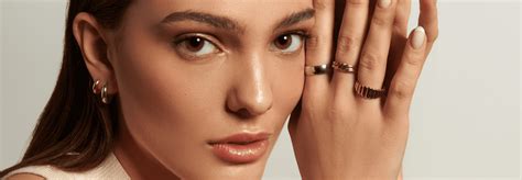 Mia Bijoux deeply appeals to shoppers | Business Matters | Canada Post