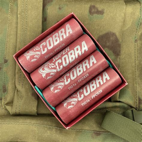 Мощные петарды "Супер КОБРА 18 гр" упаковка 4 штуки. Петарда Super ...