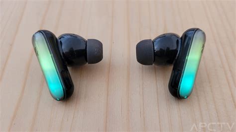HHOGene GPods, review: new earbuds with RGB LED lights