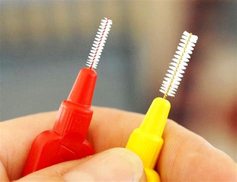 Междузъбни четки Colgate: Общо 2 мм и други размери четки за зъби как ...