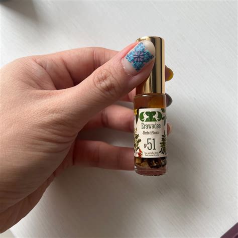 Erawadee no 51 inhaler herbal minyak angin, Kesehatan & Kecantikan ...