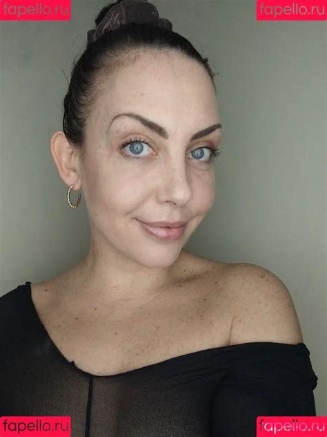 Leaks Nude Avi-Montana Onlyfans Photo Gallery - onlyfans.name