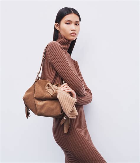 Maje News, Collections, Fashion Shows, Fashion Week Reviews, and More ...