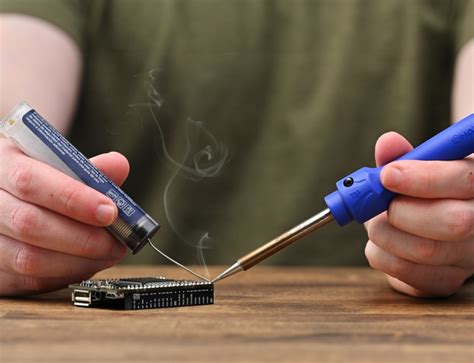 iFixit’s Guide to Electronics Soldering