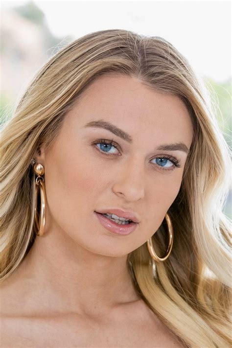 Natalia Starr - Profile Images — The Movie Database (TMDB)