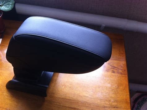 Подлокотник для Фольксваген Тигуан — Geely CK, 1,5 л, 2010 года ...