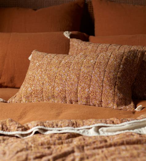 Anika Floral 100% Cotton Quilted Throw | Secret Linen Store