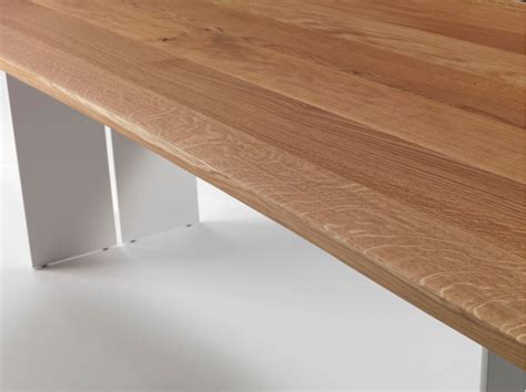 Natura Natural Table: High-Quality Design & Durability