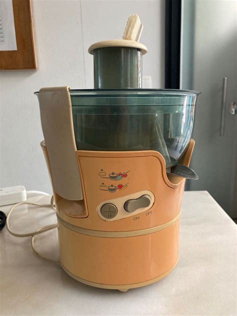 Moulinex Frutti Juicer, TV & Home Appliances, Kitchen Appliances ...