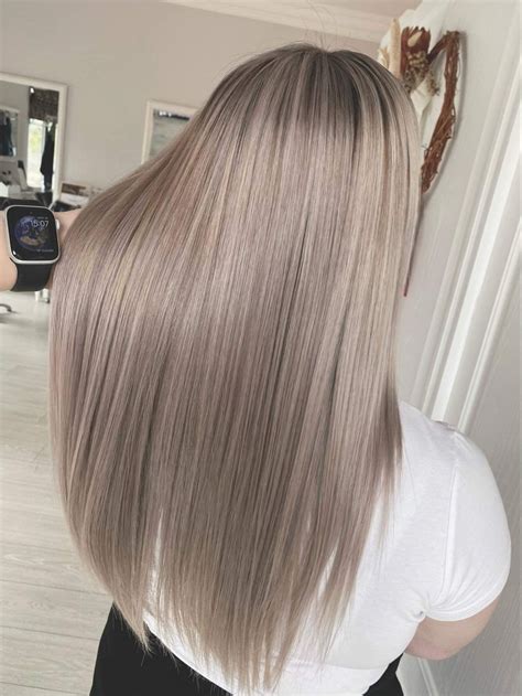 Hair color | Beige blonde hair, Ash blonde hair colour, Thick hair styles