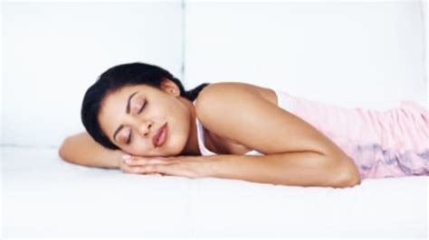 moms sleep tips - MomTrends
