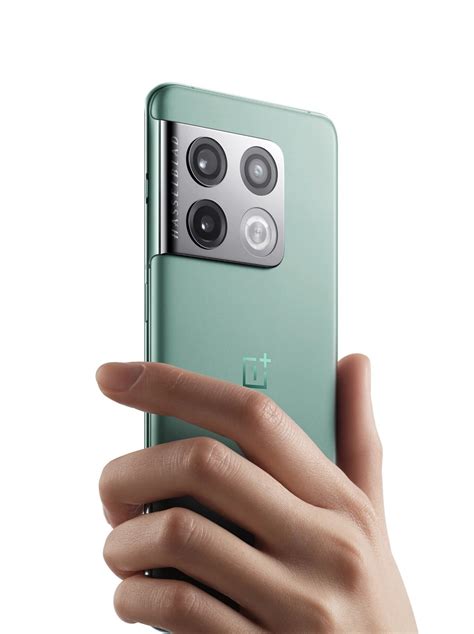 OnePlus 10 Pro Coming Soon