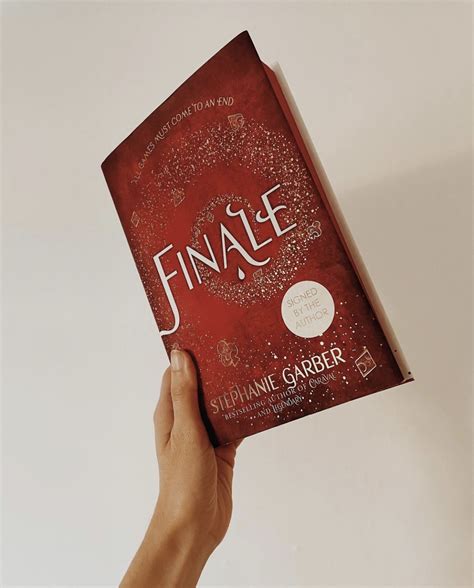 Finale – Stephanie Garber Review – Ink Drops Books