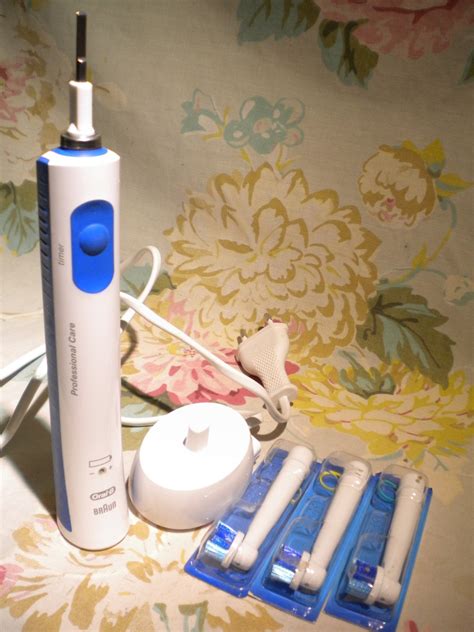 Braun Oral-B Tandborste med borst (409697583) ᐈ Köp på Tradera