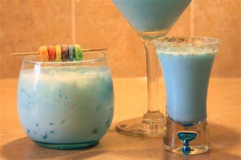 20 удивительных коктейлей с Блю Кюрасао