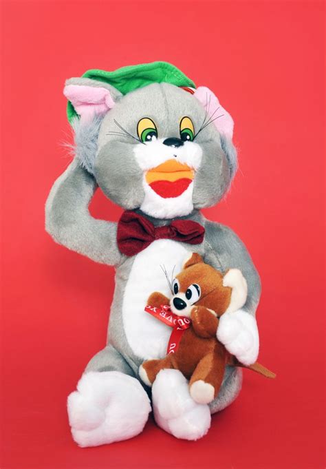 ТОМ и ДЖЕРИ плюшена играчка