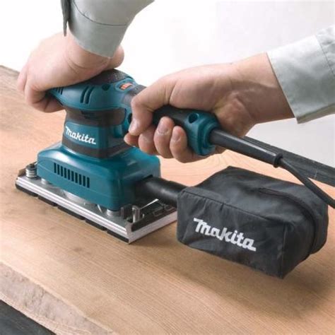 Вибрационная шлифмашина Makita BO3711 купить. Japan Tools - магазин ...