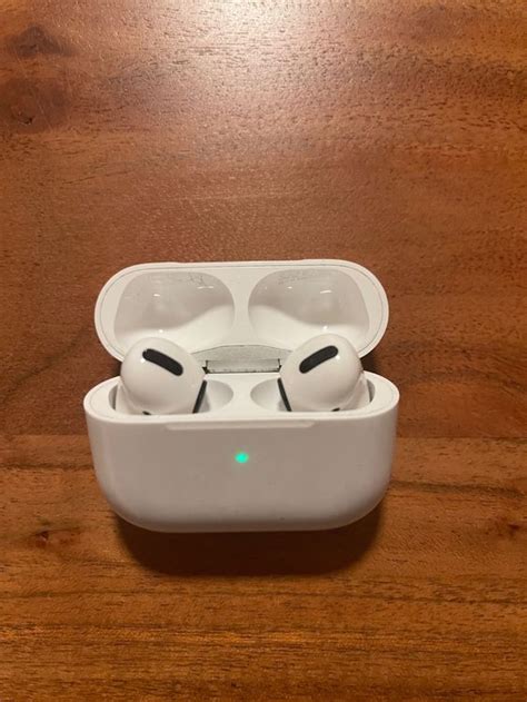 Apple AirPods Pro | Kaufen auf Ricardo