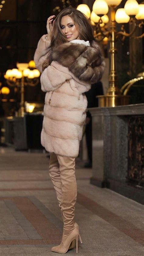 11328 best Fur Fashion Guide images on Pinterest | Furs, Fur coats and ...
