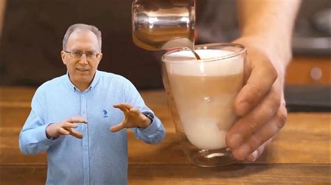 🚩 Чем ЛАТТЭ отличается от КАПУЧИНО Пьем Миндальный Латтэ ☕ КОФЕ-ШОУ ...