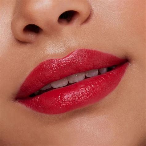 Помада для губ Essence Caring Shine Vegan Collagen Lipstick з ...