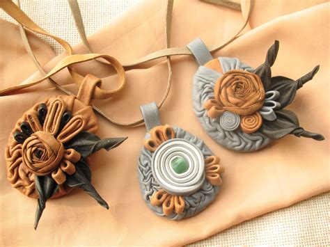 Pin von Lüdmila Bosova auf Кожа, камни