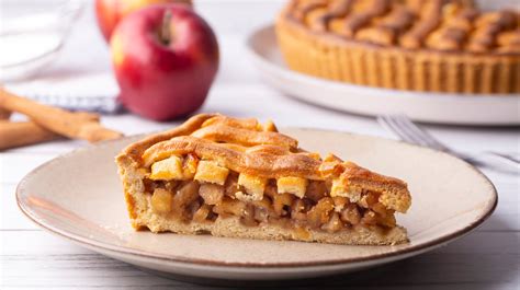 Apple Cider Vinegar Is The Secret Ingredient For An Unbeatable Apple Pie