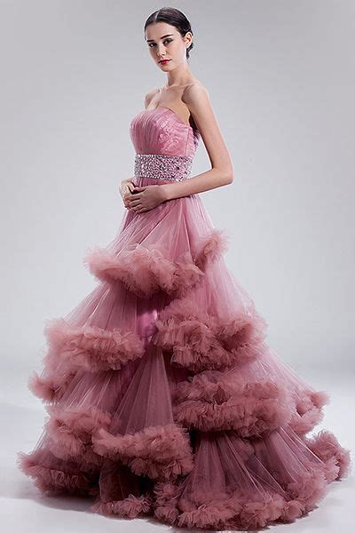 Картинки по запросу платье облако детское сшить | Princess prom dresses ...