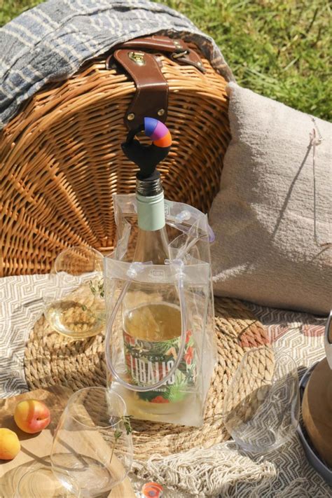 Что взять с собой на винный пикник | Simple Wine News