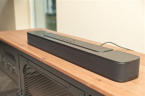 Test der JBL Bar 2.0 All-in-one MK2, eine gute und günstige Soundbar ...