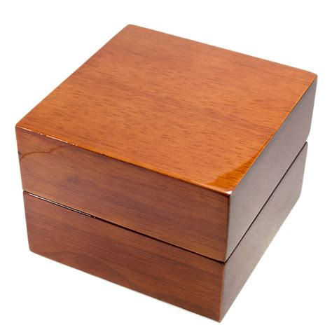 Деревянный футляр для часов "Wooden Box"