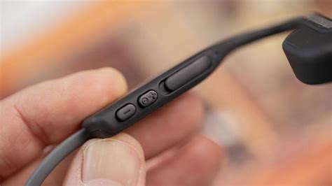 AfterShokz OpenMove Review: Bone Conduction On A Budget - Tech Advisor