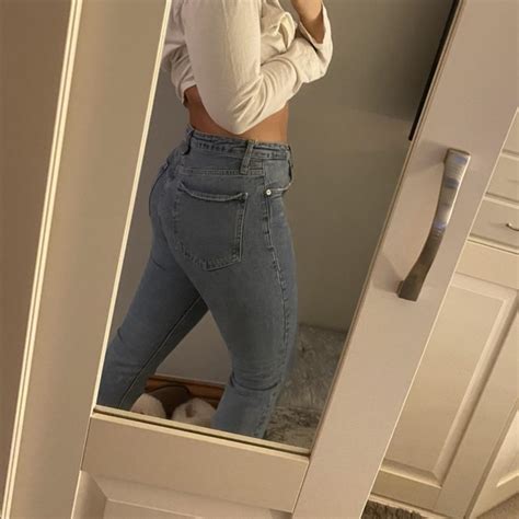 ZARA MOM JEANS💙 Straight leg with fraying at the... - Depop