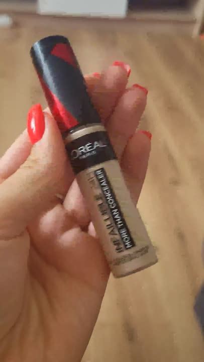 Корректирующие средства L'ORÉAL PARIS Стойкий мультифункциональный ...
