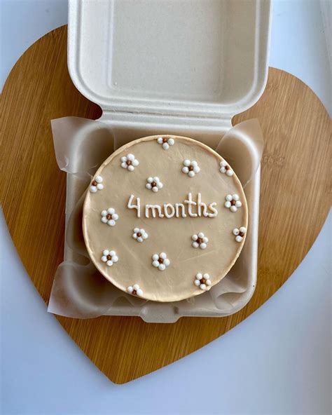 4 months бенто торт Mini Cakes, Cake Ideas, Birthday Cakes, Party ...