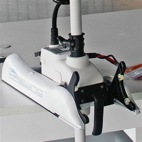 Haswing Cayman B55 GPS White 55lb | Skroutz.gr